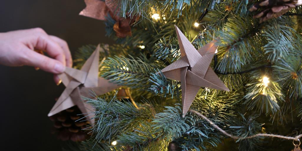 How to make your own paper stars