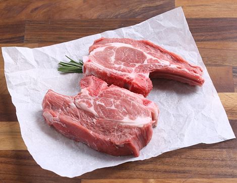 Organic Lamb Shoulder Chops, Daylesford (300g) | Abel & Cole