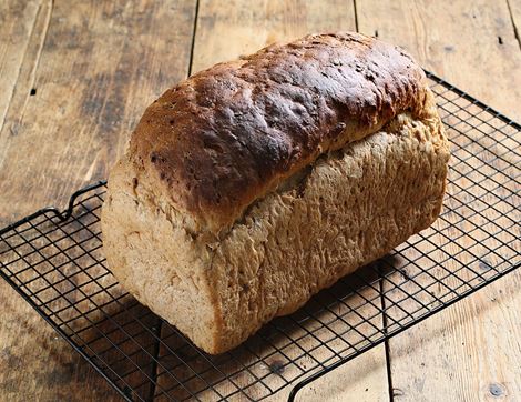 Malted Grain Loaf, Organic, Authentic Bread Co. (800g) | Abel & Cole